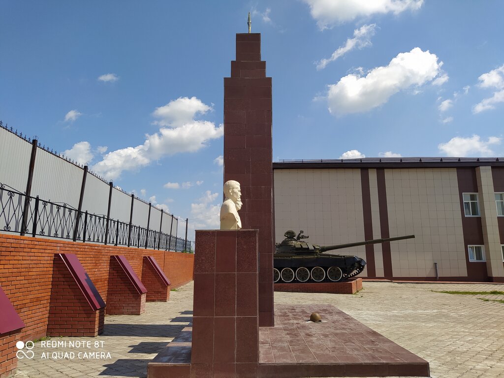 Anıt, heykel Мемориал павшим воинам в ВОВ, Tataristan, foto