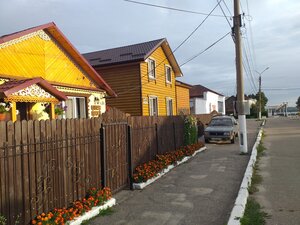 Сказка (Leninskaya ulitsa No:10), otel  Mariinskiy Posad'dan