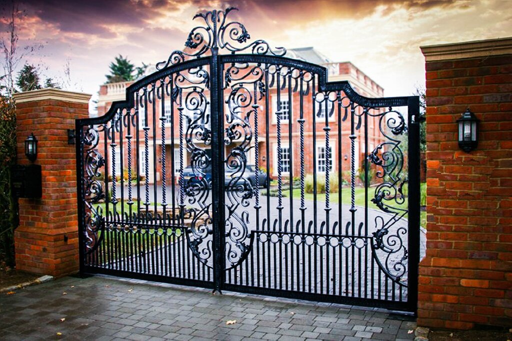 Metal konstrüksiyon firmaları Forge The Seventh Horseshoe, Volgograd, foto