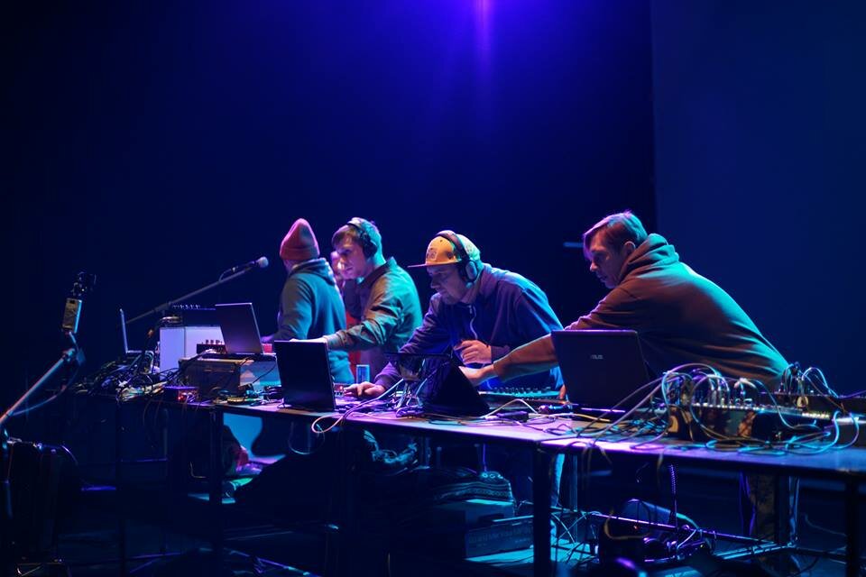 Müzik ve dans grupları Sostav. Media, Moskova, foto