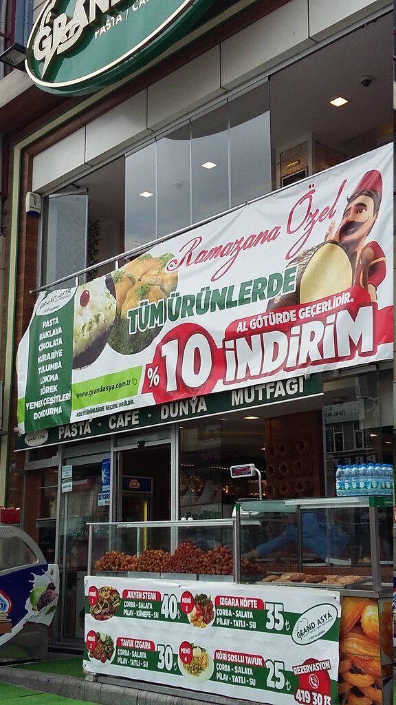 Kafe Grand Asya Pasta Cafe, İstanbul, foto