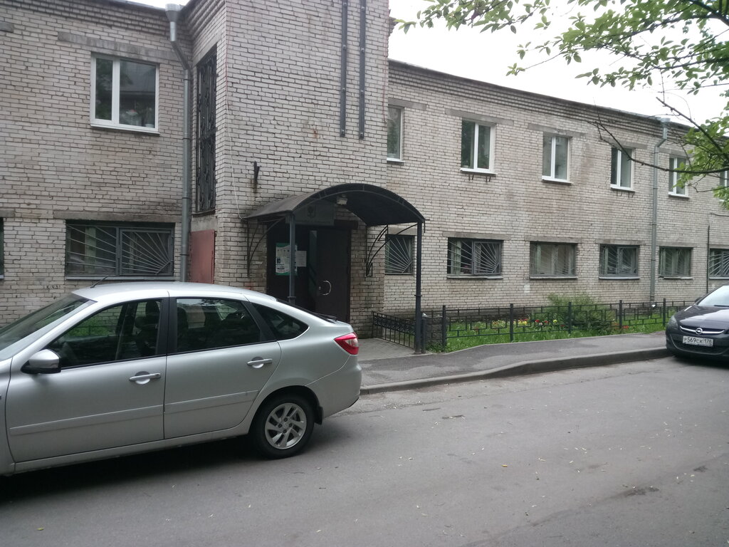 Konut servisleri kuruluşları Жилкомсервис, Lomonosov, foto