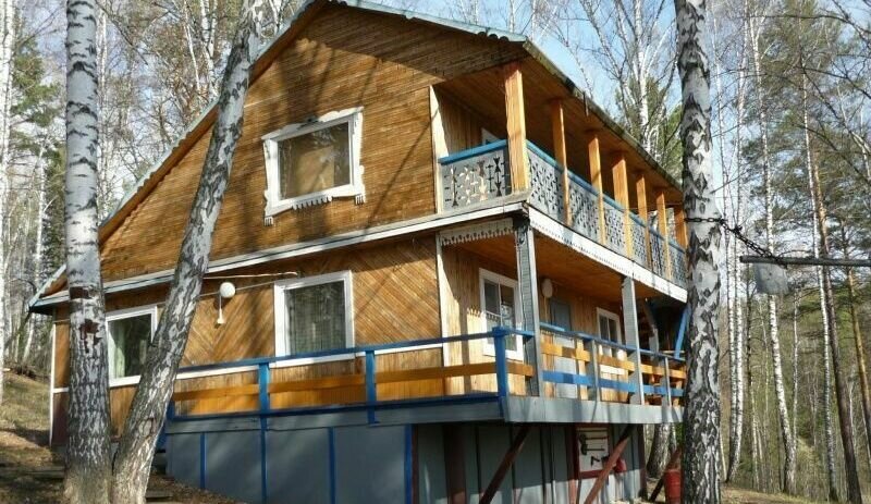 Resort oteller, tesisler Baza Otdykha Berendey, Krasnoyarski krayı, foto