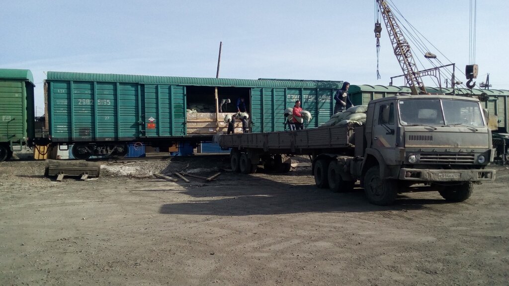 Taşımacılık hizmetleri Peregruz, Krasnoyarsk, foto