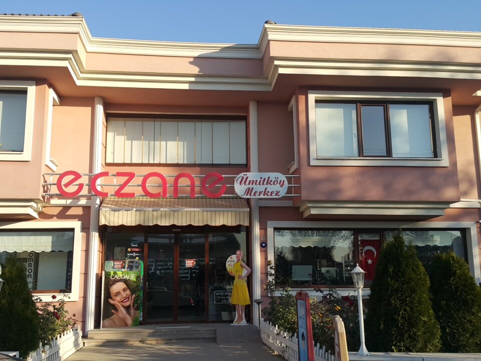 Eczaneler Ümitköy Merkez Eczanesi, Ankara, foto