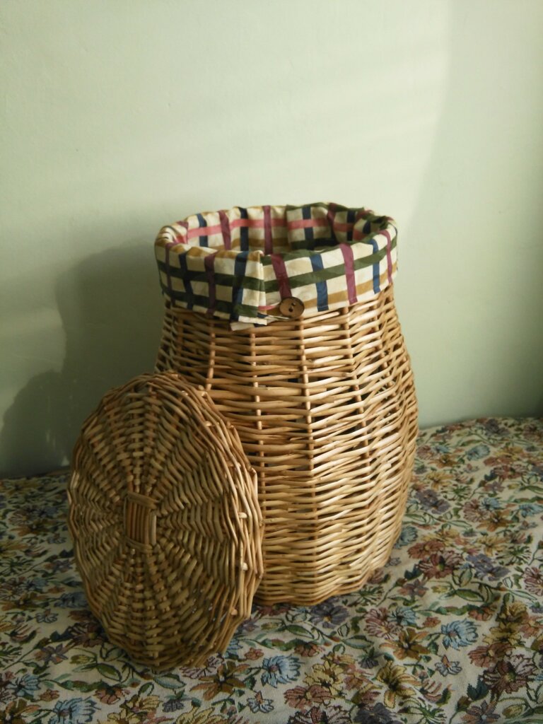 Tüketici ürünleri Craft workshop Weaving of the Kuban, Krasnodarski krayı, foto