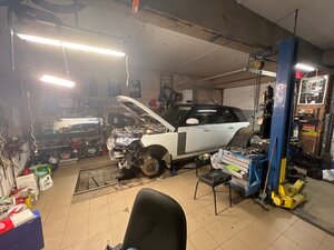 Service Plus (Kommunalnaya ulitsa No:75), otomobil servisi  Volgograd'dan