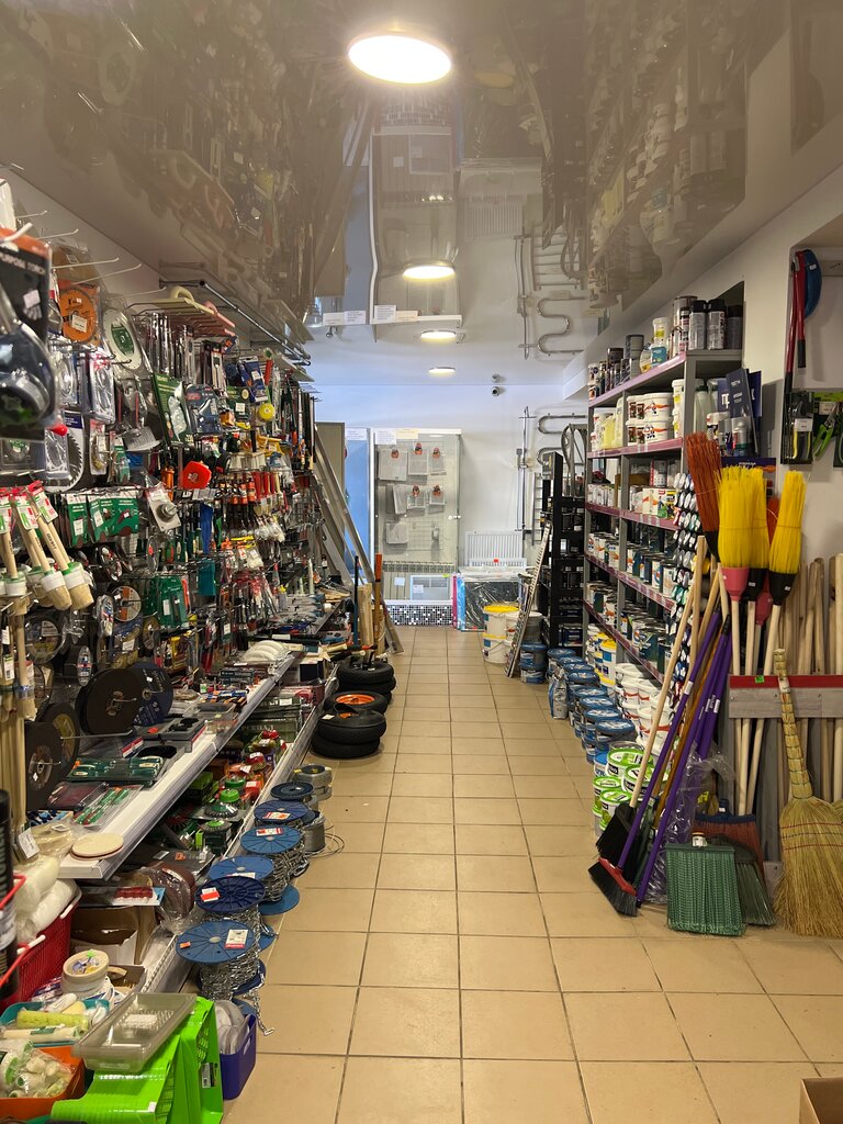 Yapı mağazası Магазин ЛМ, Vitebskaya oblastı, foto