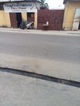 Chez Isaac (Brazzaville, Commune de Ouenzé, Rue Lenine), terziler  Brazzaville'den