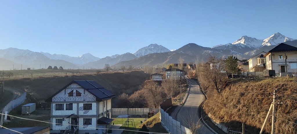 Restoran Baiterek, Almatı, foto