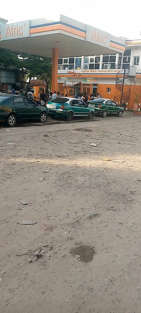 Benzin istasyonu Station Afric', Brazzaville, foto