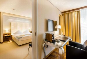 Hotel Säntispark (St. Gallen, Wiesenbachstrasse, 5), otel  St. Gallen'den