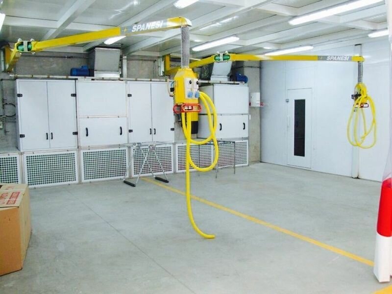 Otomobil camları Carrozzeria della Corte, Campania, foto