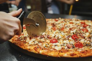 Smena Pizza (Spasskaya Street No:34), pizzacılar  Kirov'dan