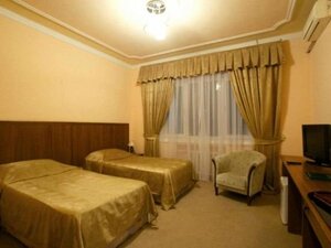 Club 777 (Small Ring Road No:7A, Ferghana), otel  Fergana'dan