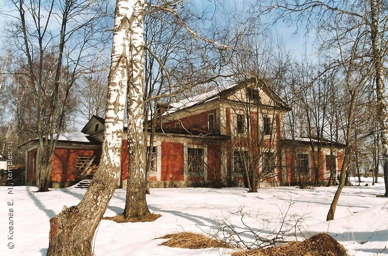 Unutulmaz olayların yeri Ильинский врачебный пункт, Yaroslavskaya oblastı, foto