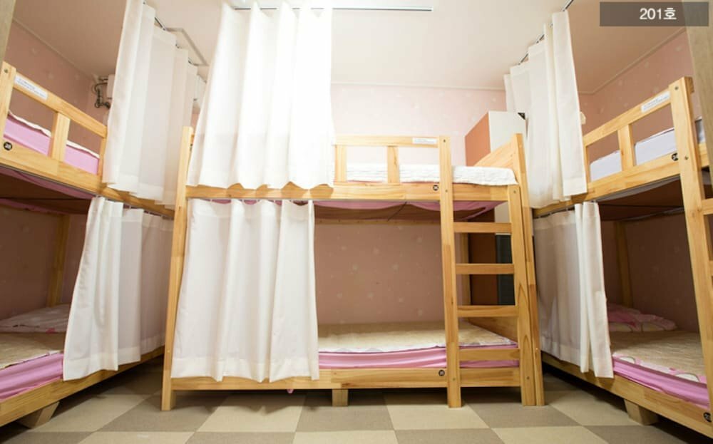 Otel With Guesthouse, Pusan, foto