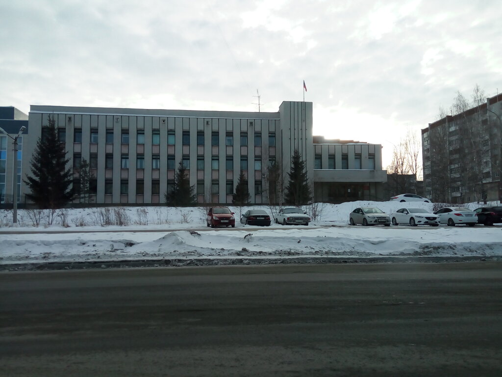 Adliyeler Ревдинский городской суд, Revda, foto