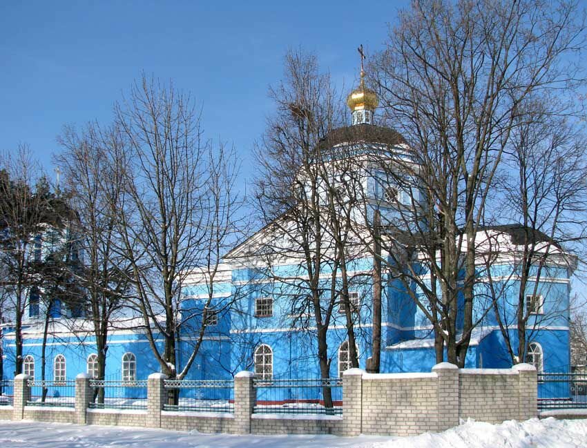 Ortodoks kiliseleri Church of Archangel Mikhail, Harkivska oblastı, foto
