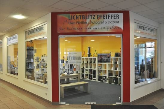 Fotoğraf hizmetleri Lichtblitz Pfeiffer Foto- Fachgeschäft und Astro-Teleskop- Fachgeschäft, Bavyera, foto