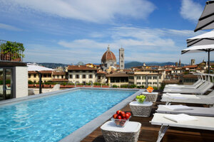 Grand Hotel Minerva (Piazza di Santa Maria Novella No:15, Florence), otel  Floransa'dan