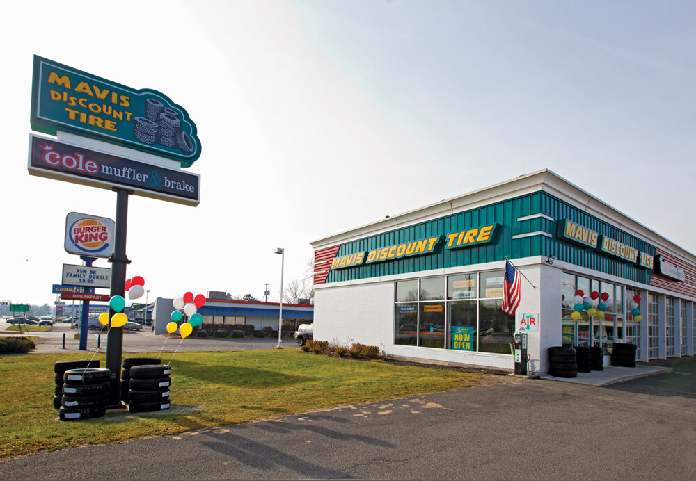 Otomobil ekspertizi Mavis Discount Tire, New York Eyaleti, foto