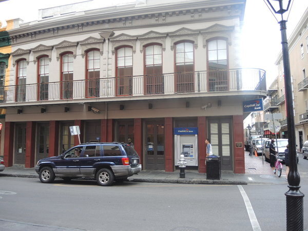 ATM'ler Capital One Bank, Louisiana Eyaleti, foto
