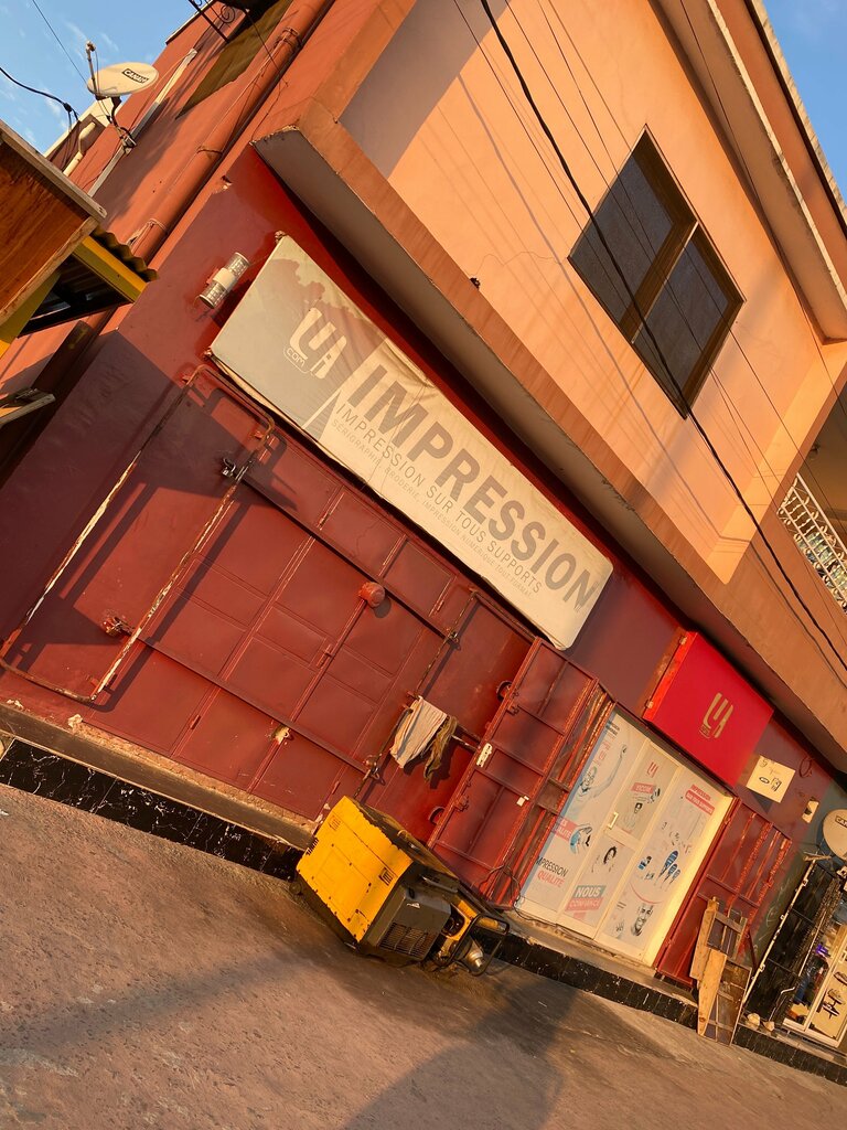 Baskı hizmetleri Impression Sur Tout Support, Brazzaville, foto