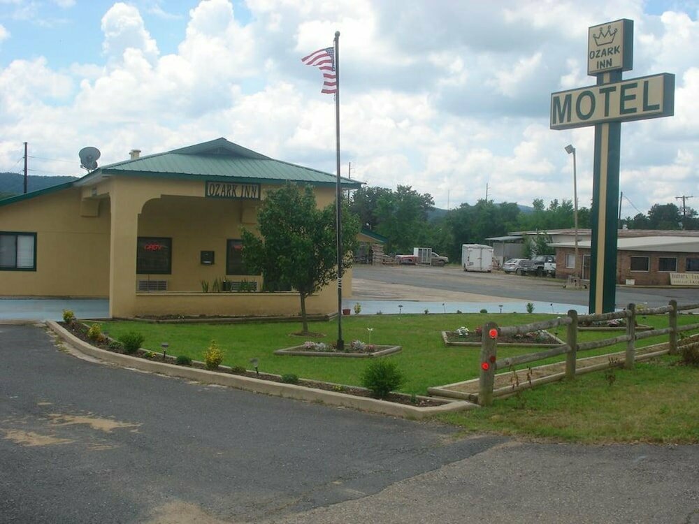 Otel Ozark Springs Lodge, Ndola, foto