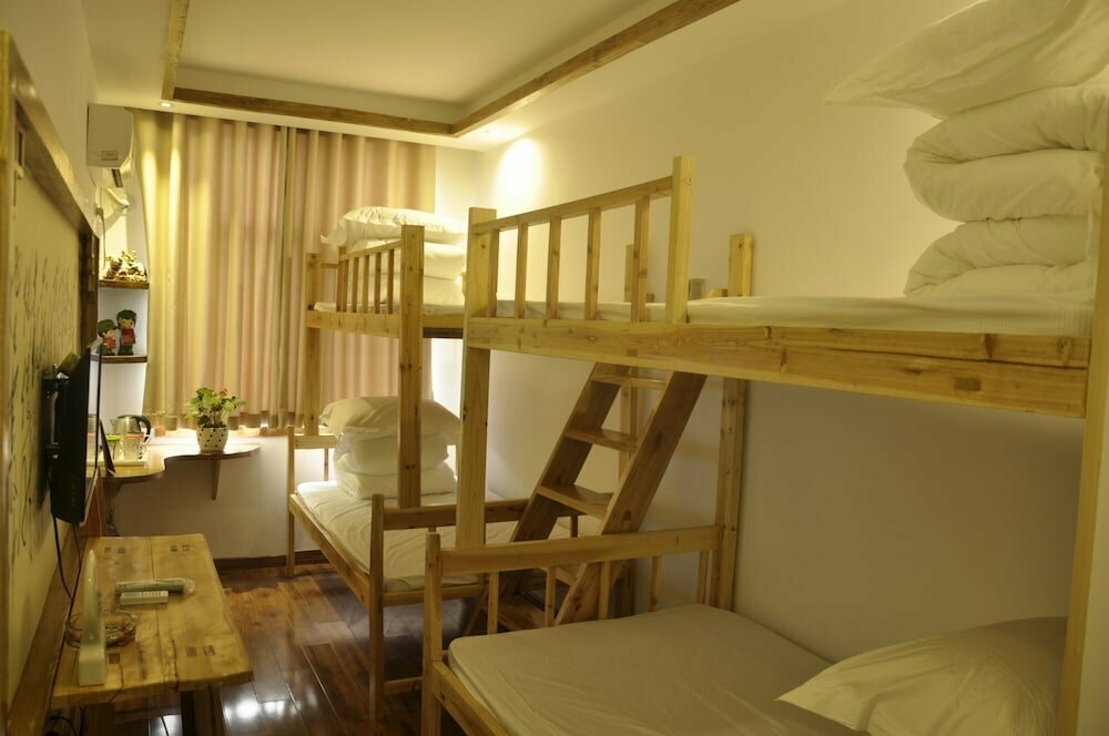 Otel Assembly Inn - Hostel, Zhangjiajie, foto