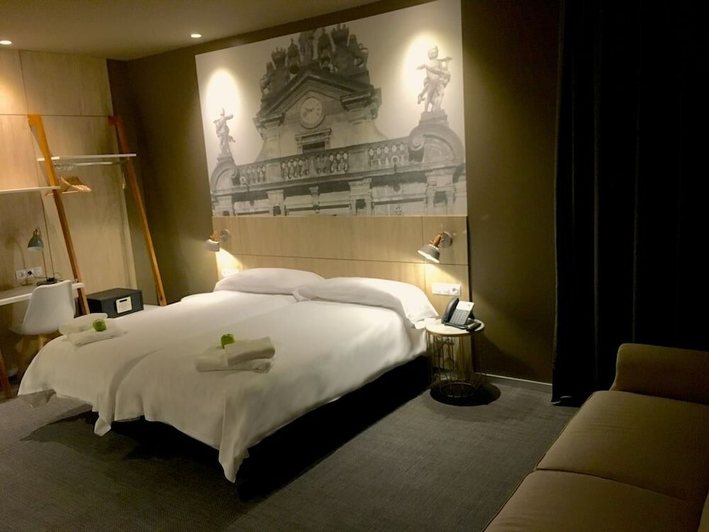 Otel Hotel Landaben, Navarra, foto