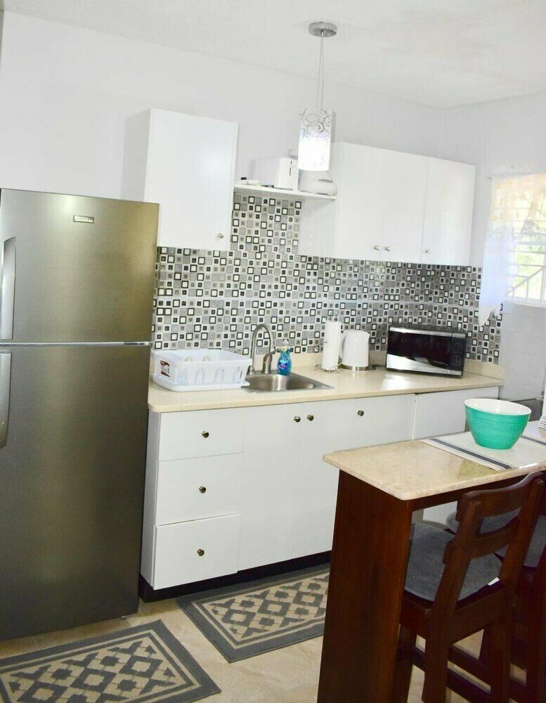 Otel Kingston Guest Apartment At Dumbarton, Kingston, foto