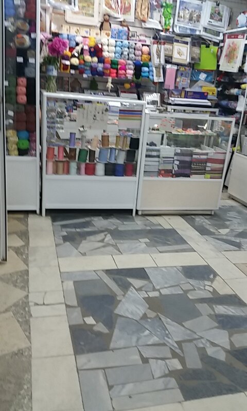 Dikiş malzemeleri Nitki, pryazha, Tolyatti (Togliatti), foto