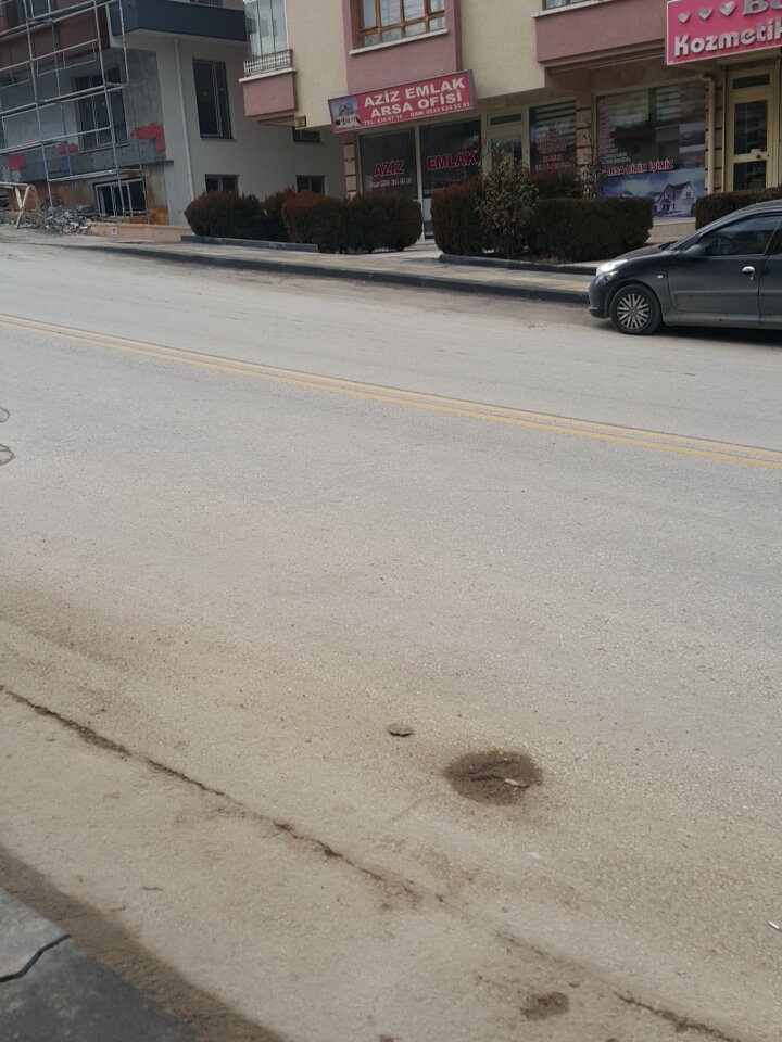 Emlak ofisi Aziz Emlak Arsa Ofisi, Ankara, foto