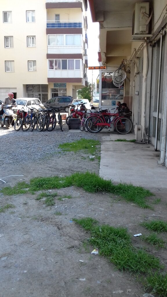 Motosiklet tamiri Çiğli Motor & Bisiklet Yedek Parça Servis, İzmir, foto