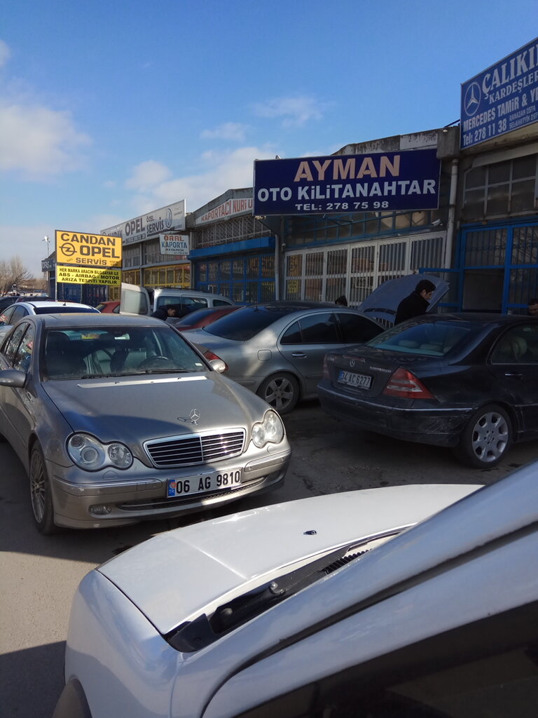 Otomobil servisi Ayman Oto Anahtar, Ankara, foto