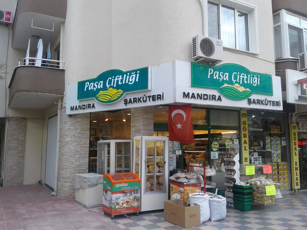 Kasap, şarküteri Paşa Çiftliği Bornova Şube, İzmir, foto