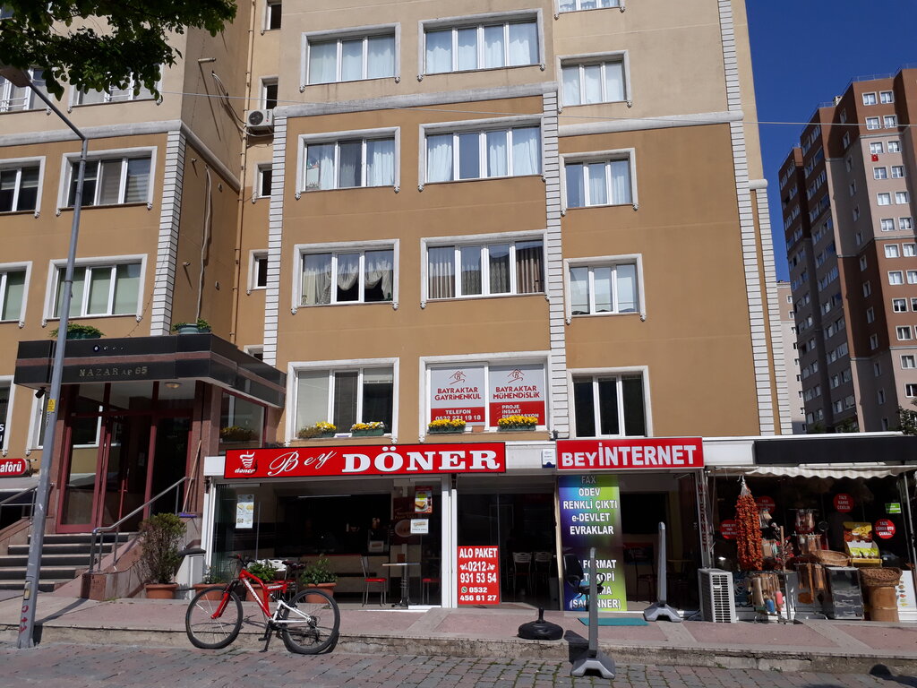 Gayrimenkul yönetimi Bayraktar Gayrimenkul, İstanbul, foto