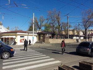U Fontana (Базарная улица No:1А), kafe  Odesa'dan