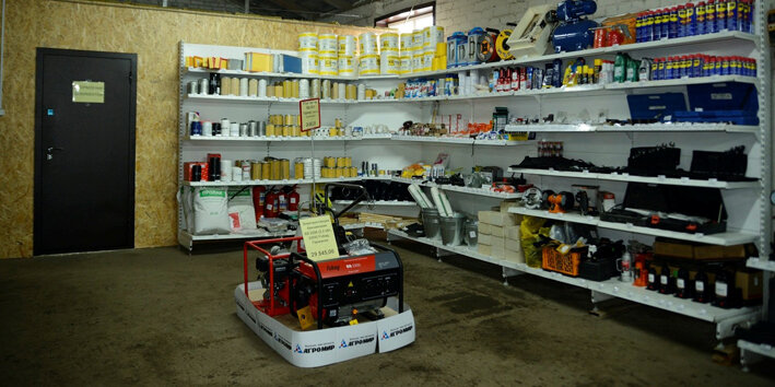 Tarım makineleri, ekipmanlar Agromir Uvarovo, Tambovskaya oblastı, foto