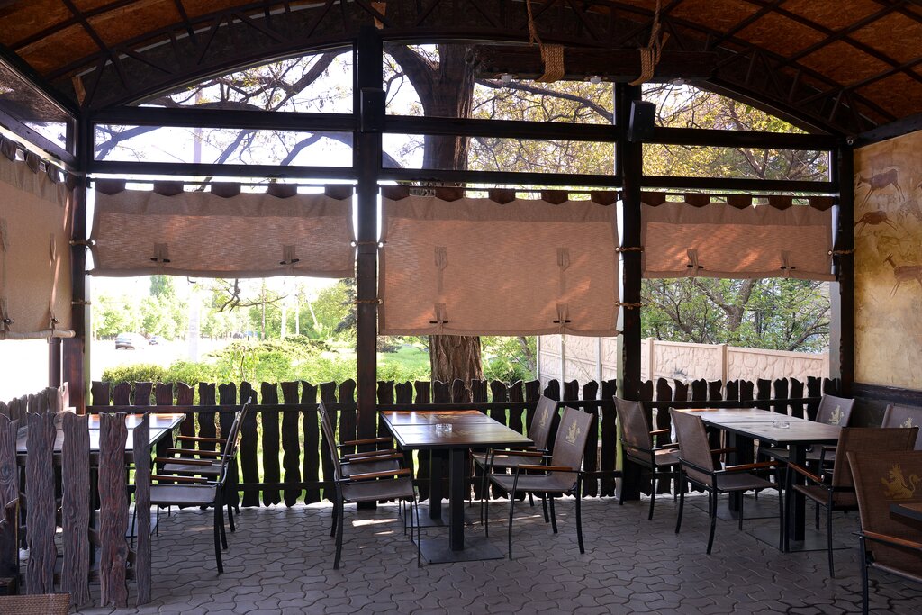 Kafe Охотничий Двор, Krivoi Rog, foto