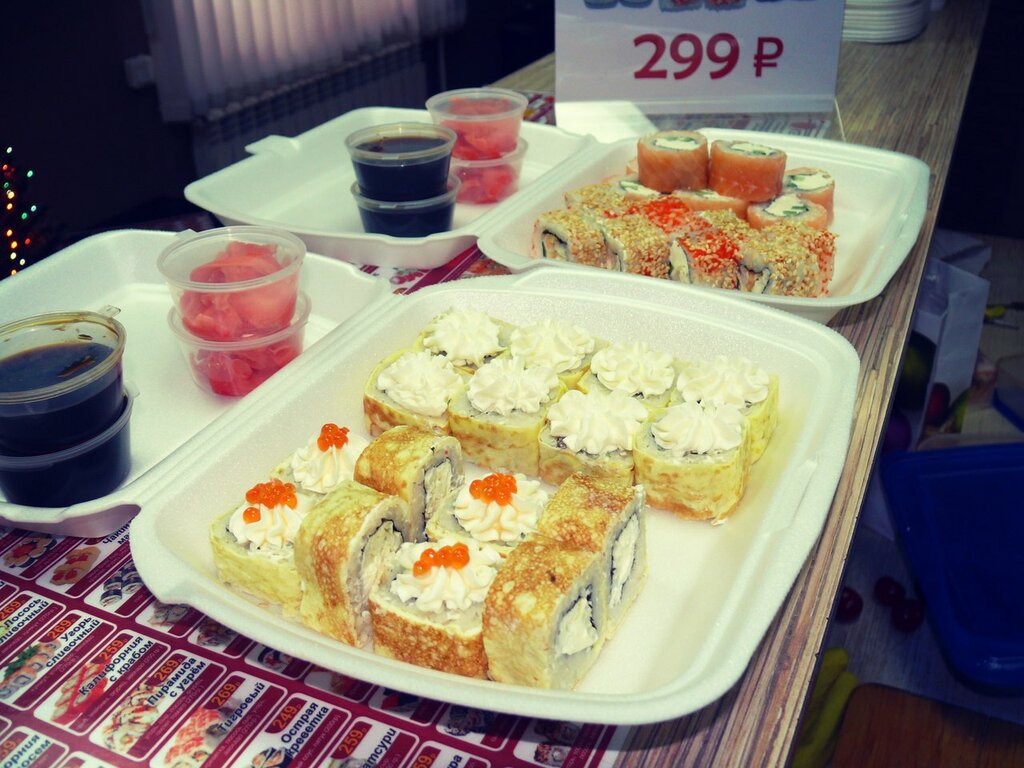 Hazır yemek teslim servisleri Restoran dostavki sushi & shaurmy Tyumen Kenobi, Tiumen, foto
