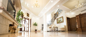 Villa Mitades (Holovna vulytsia No:80, selyshche miskoho typu Bushtyno), otel  Zakarpatska oblastından