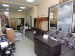 Internet-magazin Dom-Tsentr (prospekt Metalurhiv No:64), gıda pazarı  Mariupol'dan