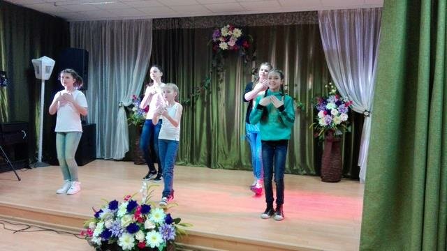 Belediyeler, devlet daireleri Administratsiya Selskogo Poseleniya Semenovskoye Stupinskogo Munitsipalnogo rayona, Moskova ve Moskovskaya oblastı, foto