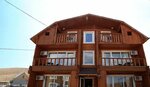 EcoHouse (Горная улица No:4, посёлок городского типа Коктебель), otel  Kırım Cumhuriyeti'nden
