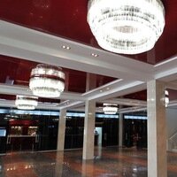 Konser salonları Dvorets kultury Druzhba narodov, Çerkassi, foto
