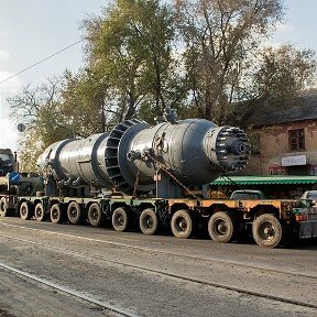 Yük taşımacılığı Platforma, Yekaterinburg, foto