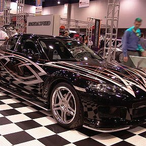 Otomobil yedek parçaları Maslenka, Taganrog, foto