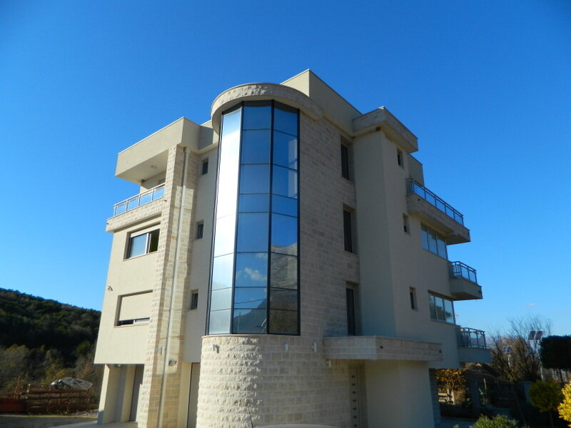 Emlak ofisi Агентство недвижимости в Черногории Upravdom budva, Dünya, foto